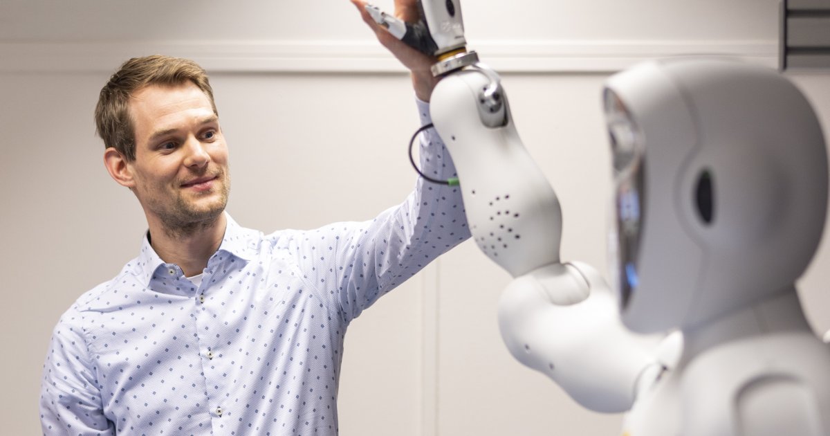 Post-doc Opening: Predictive Control of Leg Muscle Dynamics via ...